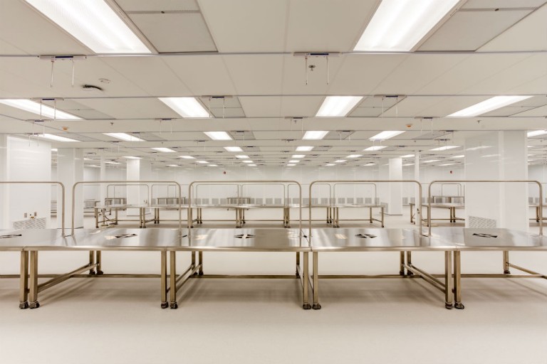 Cleanroom Project Installation - Clean Rooms West, Inc.