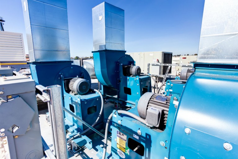 Cleanroom Design, Engineering, Manufacturing and Installation - Clean ...